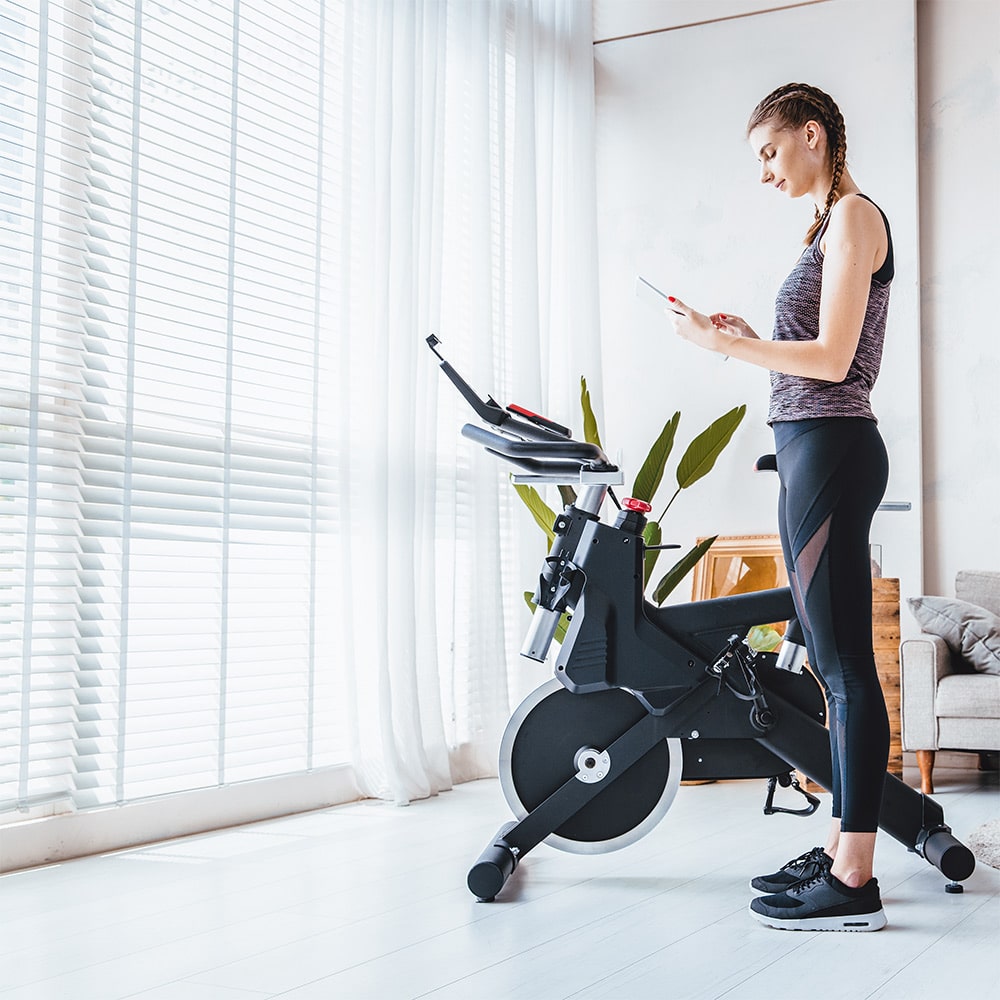 Spin Bike Sole Fitness SB900 Indoor Bike - I'm Healthy